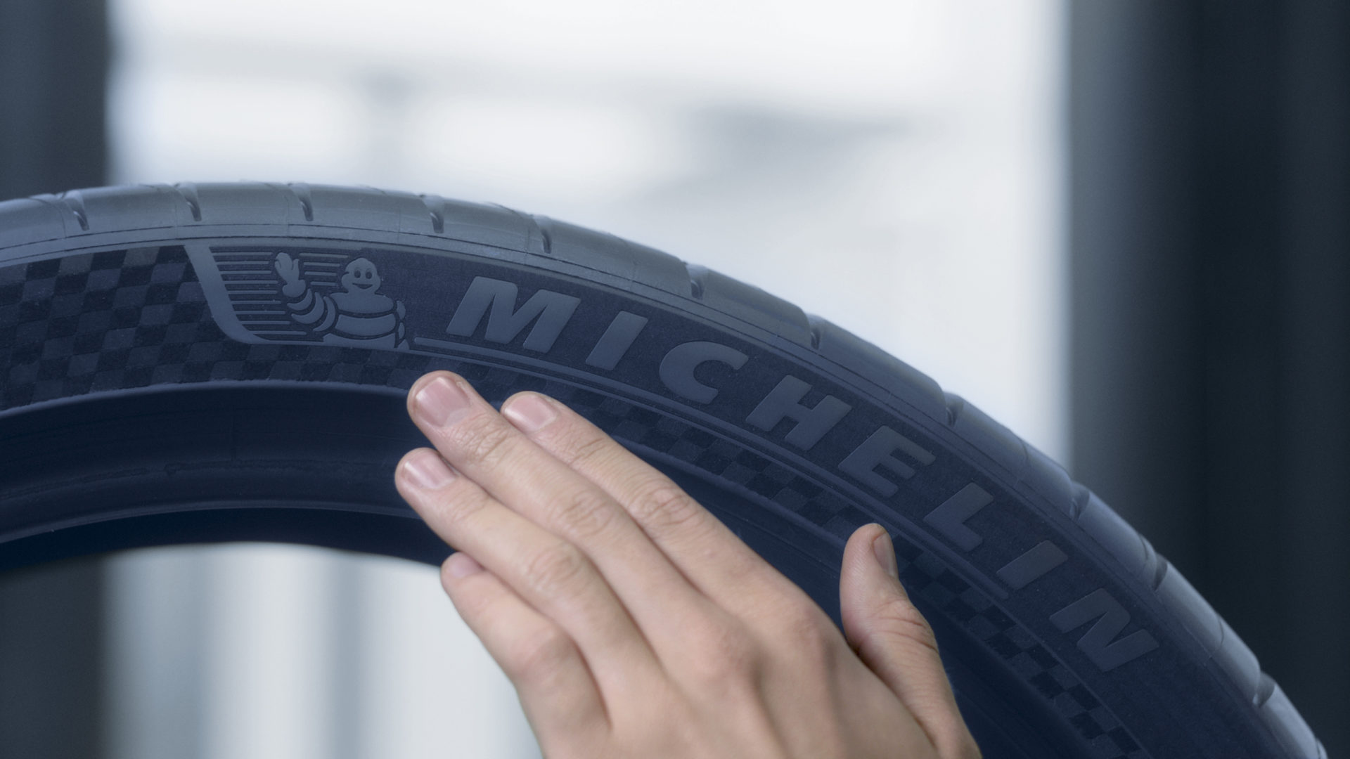 SUV gume Michelin Pilot Alpin 5 SUV - IPG